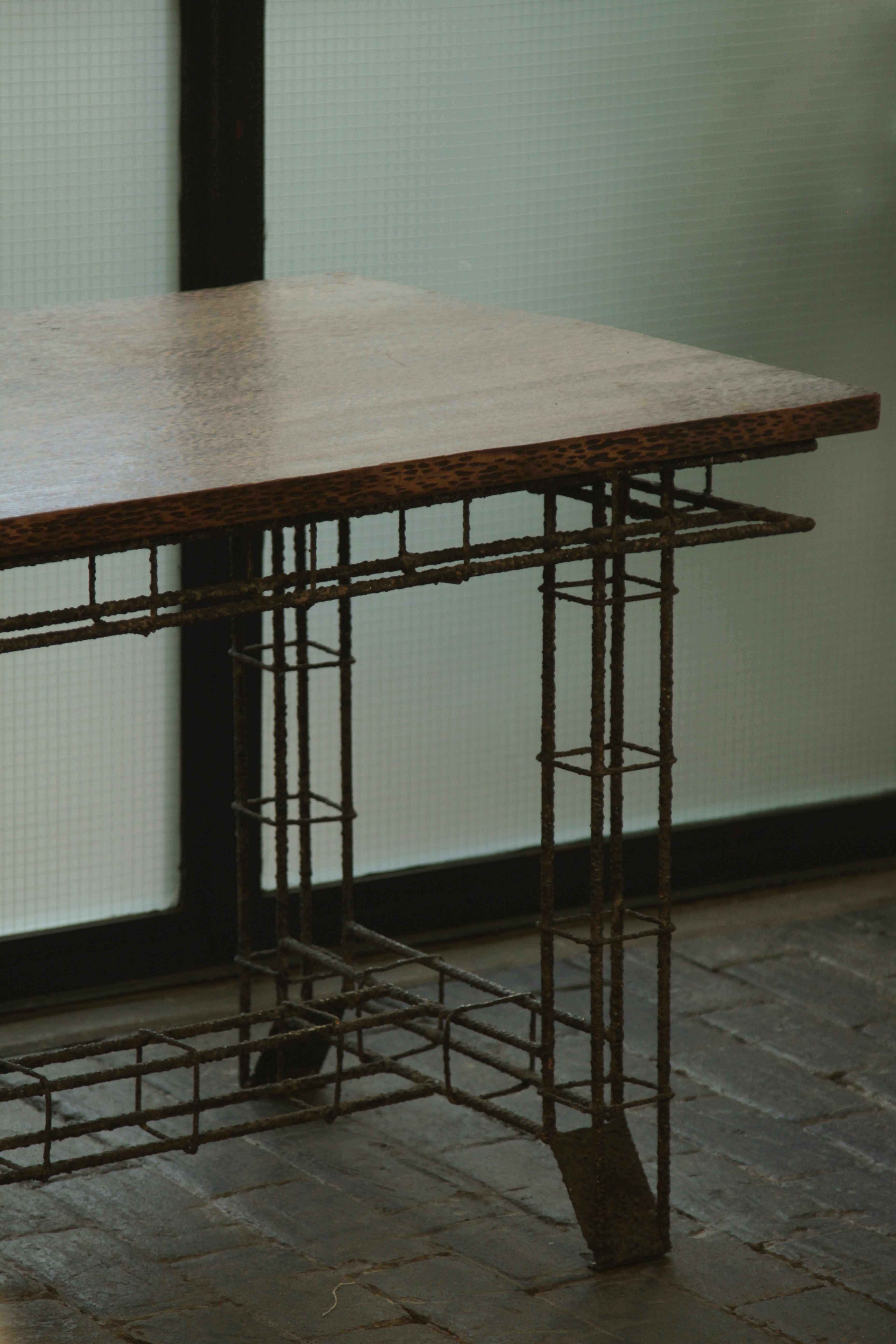 Rebar Coconut Dining Table – Hollie Bowden Interiors